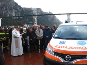 Capri: Inaugurata la nuova ambulanza della Società San Vincenzo de ...